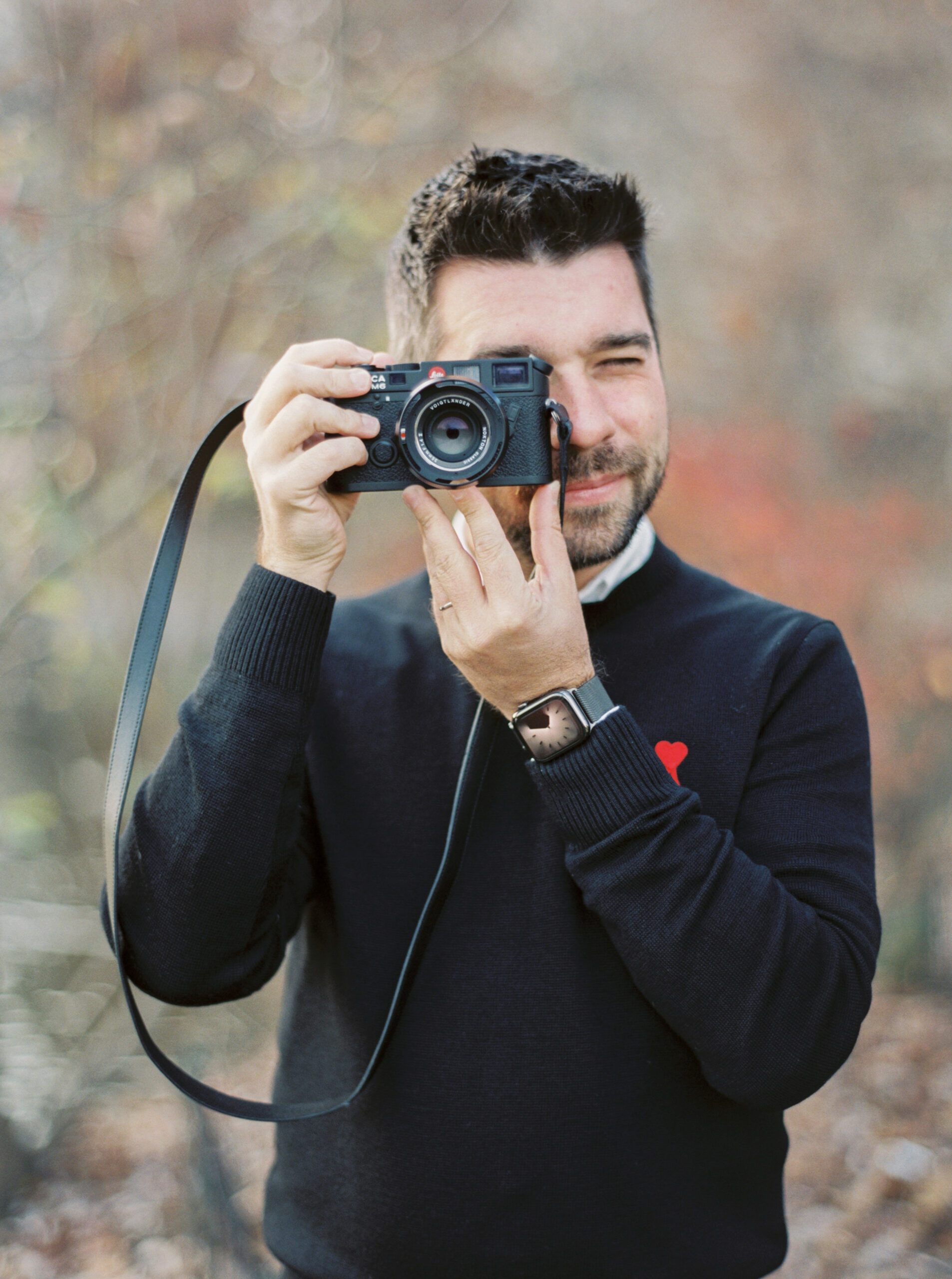 ABOUT – Johnny Vacar